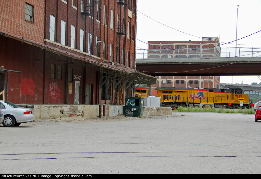 UP 7957 Heads though downtown Kc.